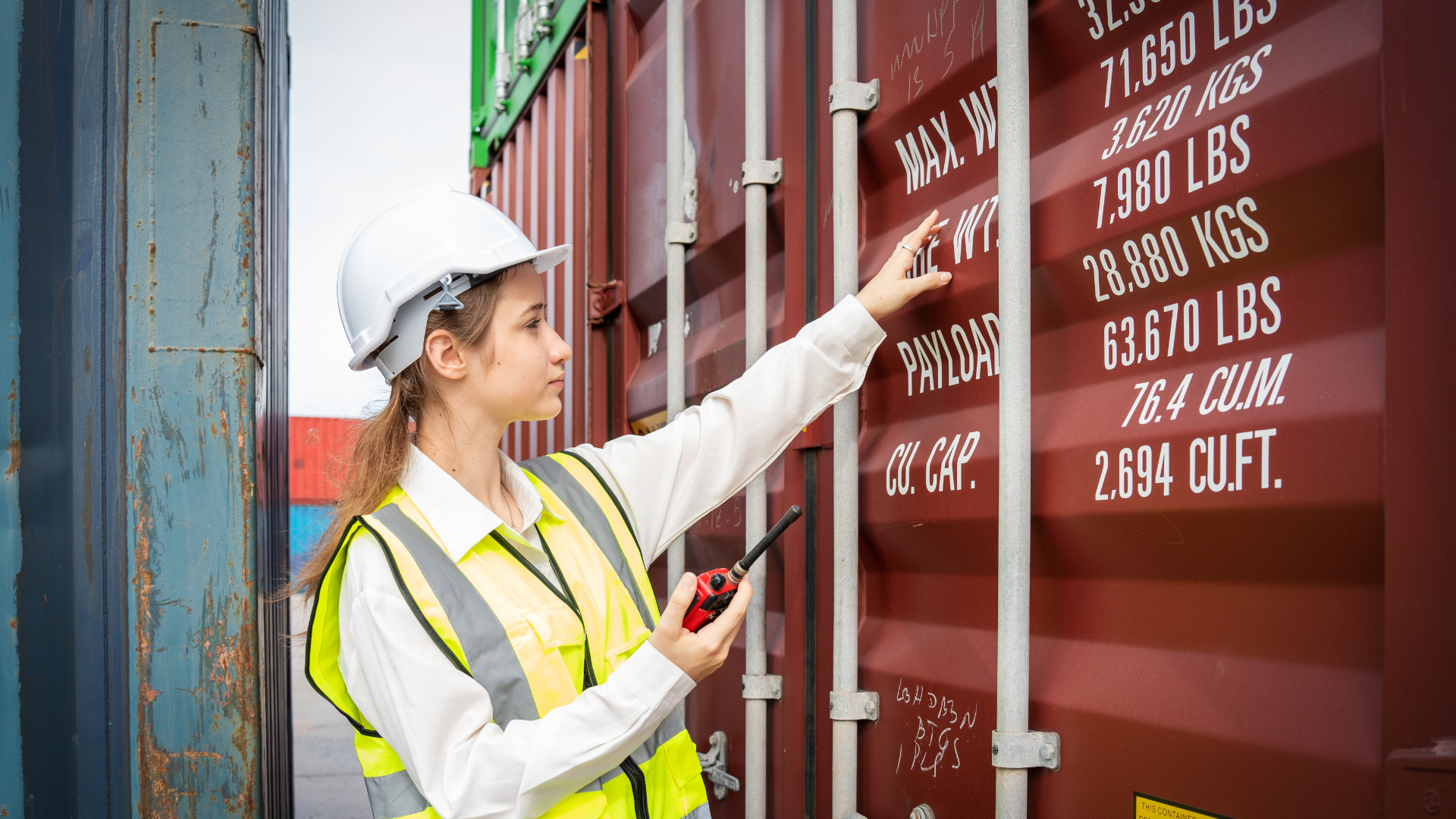 Class 3 High Visibility Clothing: Standards, Regulations, and Best Pra